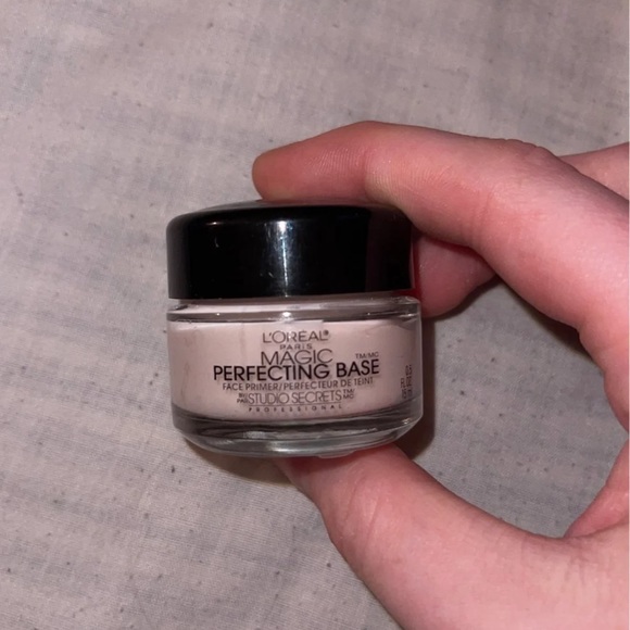 L'Oreal | Makeup | Loreal Paris Perfecting Base Face Primer | Poshmark
